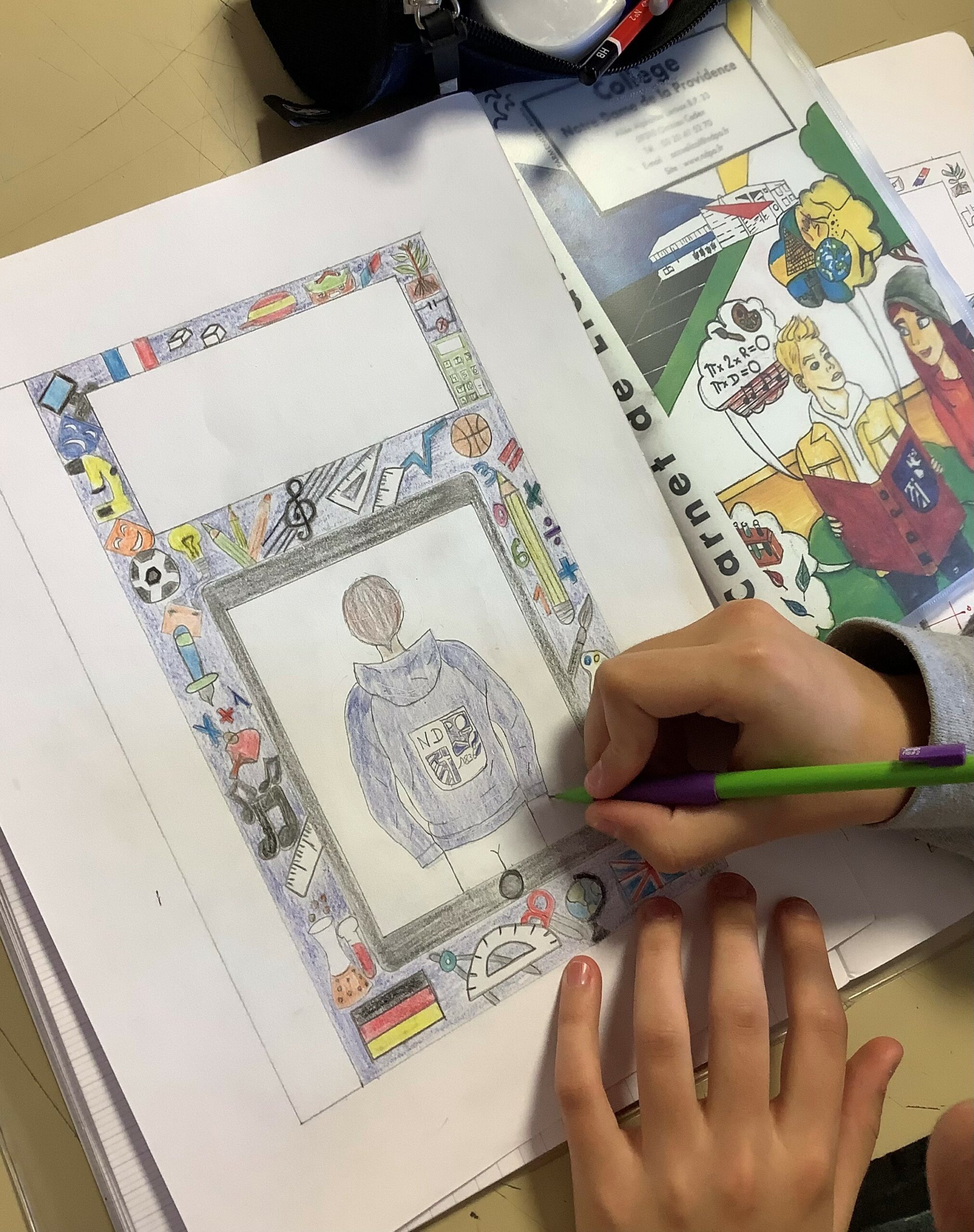 Concours de Dessin – Collège